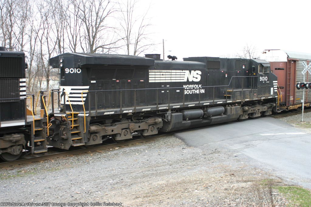 NS 9010